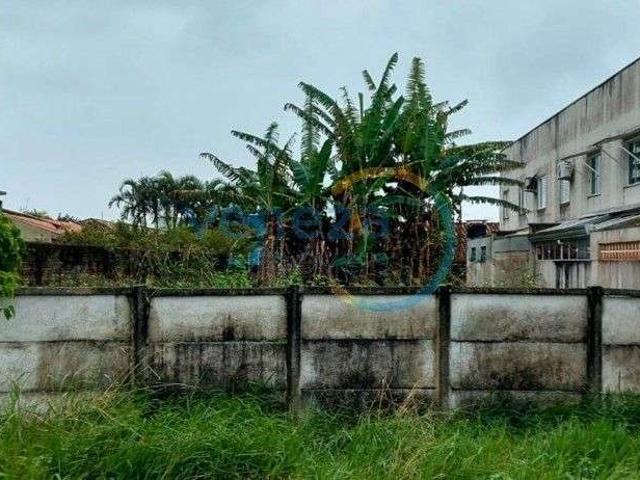 Terreno / Lote para Venda em Guaratuba/PR Centro