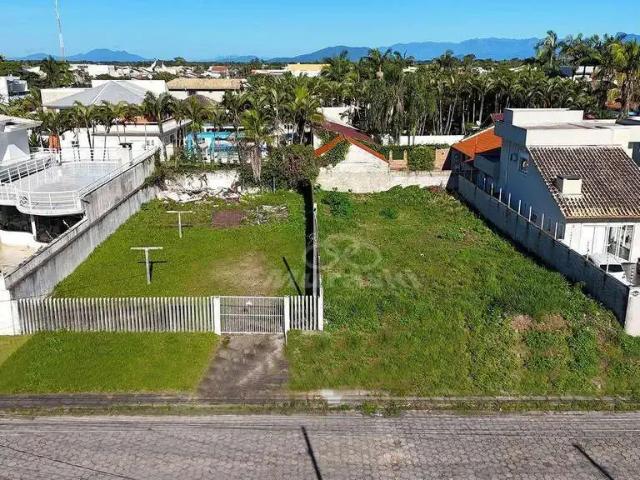 Terreno / Lote para Venda em Guaratuba/PR Cohapar