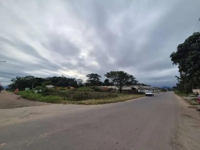 Terreno / Lote para Venda em Guaratuba/PR Cohapar