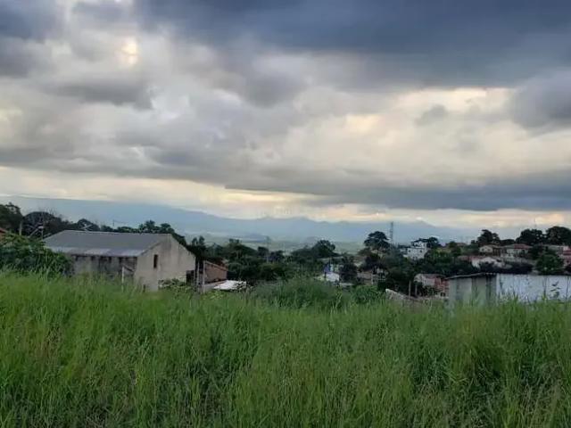 Terreno / Lote para Venda em Guaratinguetá/SP Belveder Clube dos 500
