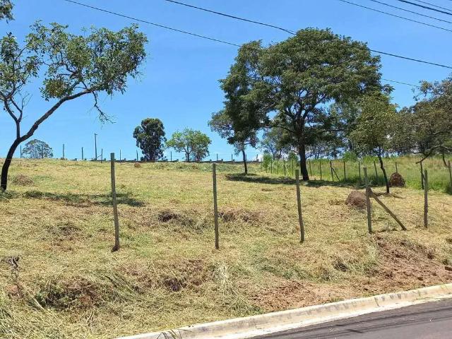 Terreno / Lote para Venda em Guaratinguetá/SP Belveder Clube dos 500