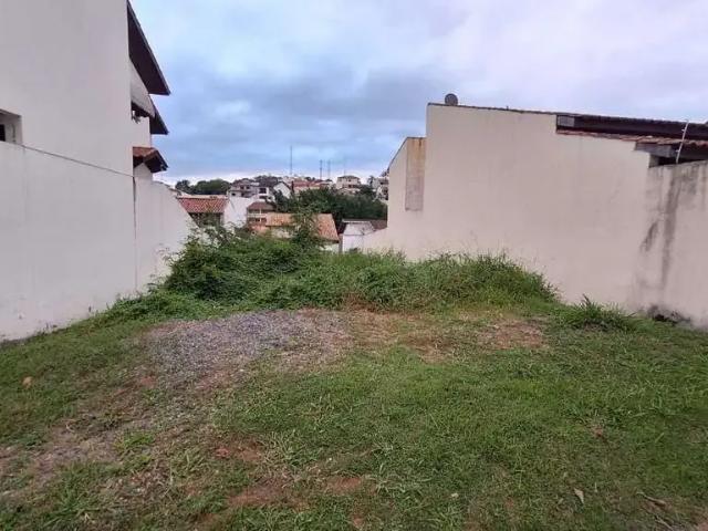Terreno / Lote para Venda em Guaratinguetá/SP Portal das Colinas