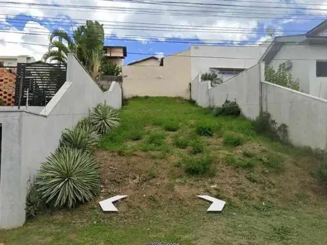 Terreno / Lote para Venda em Guaratinguetá/SP Portal das Colinas