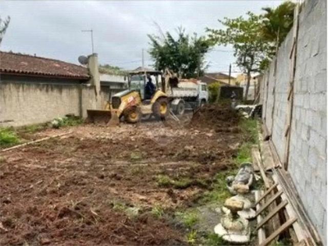 Terreno / Lote para Venda em Guarujá/SP Balneário Praia do Pernambuco