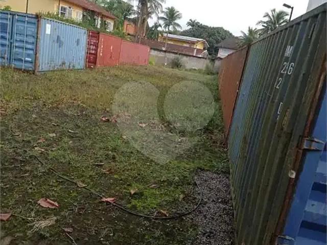 Terreno / Lote para Venda em Guarujá/SP Balneário Praia do Pernambuco