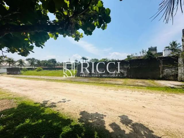 Terreno / Lote para Venda em Guarujá/SP Balneário Praia do Pernambuco