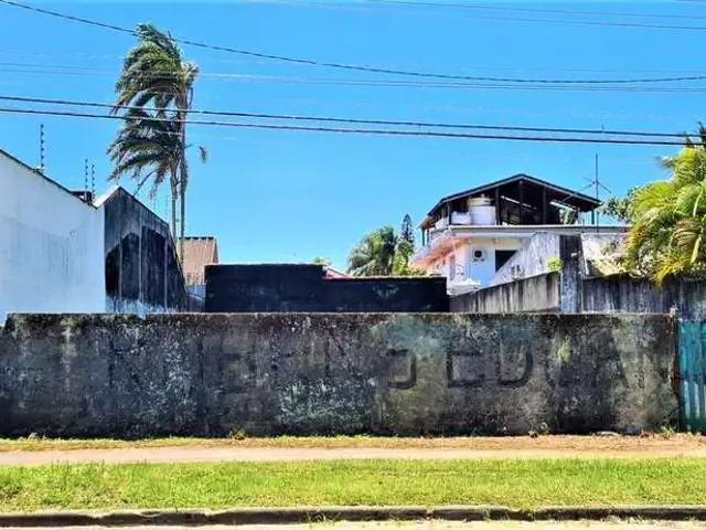 Terreno / Lote para Venda em Guarujá/SP Balneário Praia do Pernambuco
