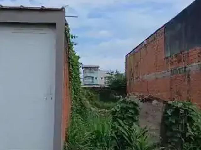 Terreno / Lote para Venda em Guarujá/SP Enseada