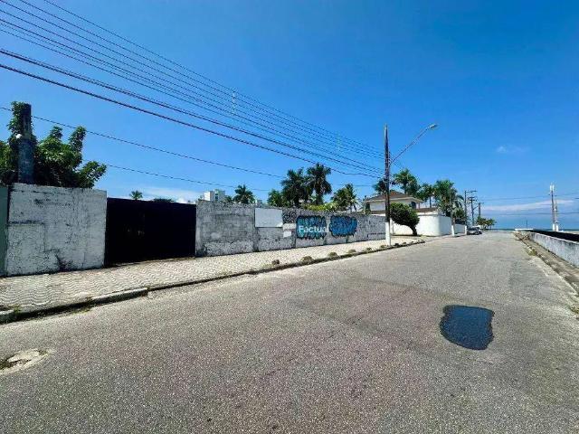 Terreno / Lote para Venda em Guarujá/SP Enseada