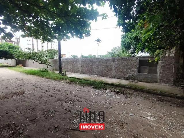 Terreno / Lote para Venda em Guarujá/SP Enseada