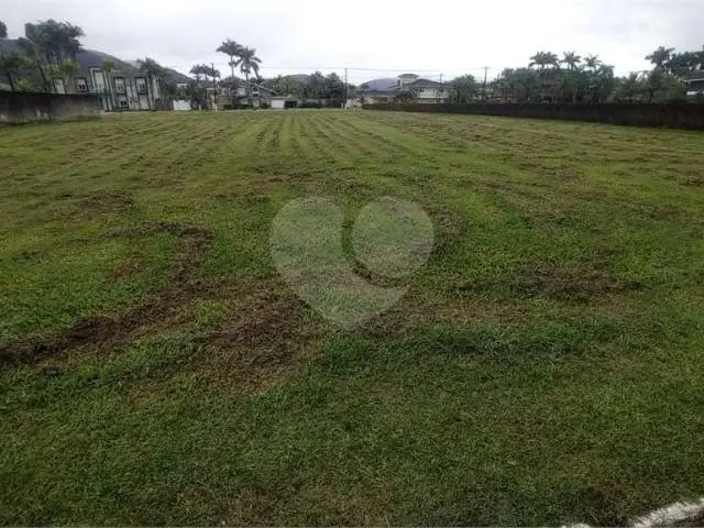 Terreno / Lote para Venda em Guarujá/SP Jardim Acapulco