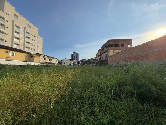 Terreno / Lote para Venda em Guarujá/SP Parque Enseada