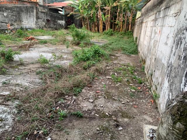 Terreno / Lote para Venda em Guarujá/SP Vila Santo Antônio
