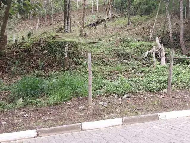 Terreno / Lote para Venda em Guarulhos/SP Água Azul