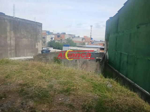Terreno / Lote para Venda em Guarulhos/SP Água Chata