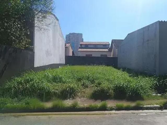 Terreno / Lote para Venda em Guarulhos/SP Parque Renato Maia