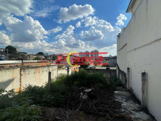 Terreno / Lote para Venda em Guarulhos/SP Parque Renato Maia