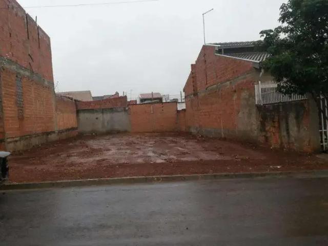 Terreno / Lote para Venda em Hortolândia/SP Jardim das Figueiras I