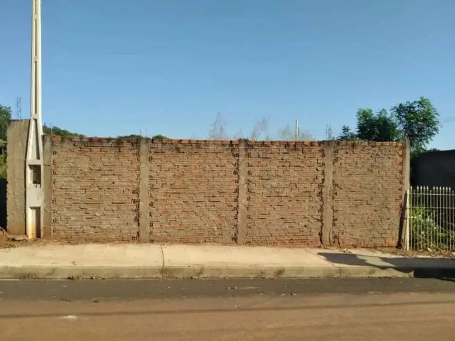 Terreno / Lote para Venda em Iacanga/SP Centro