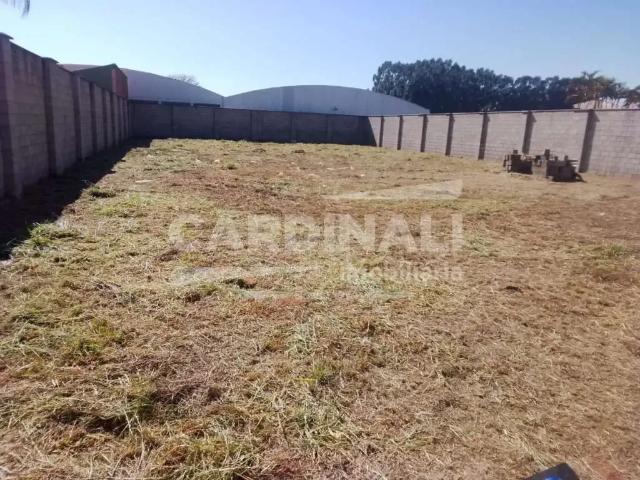 Terreno / Lote para Venda em Ibaté/SP Centro