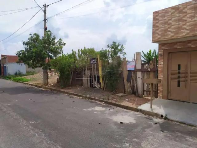Terreno / Lote para Venda em Ibaté/SP Jardim Cruzado