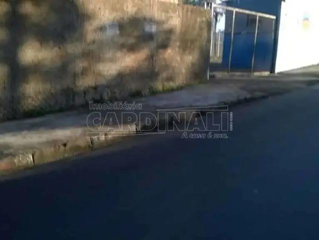 Terreno / Lote para Venda em Ibaté/SP Jardim Mariana