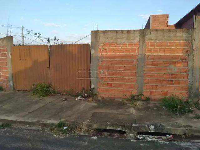 Terreno / Lote para Venda em Ibaté/SP Residencial José Giro