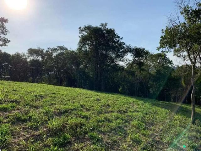 Terreno / Lote para Venda em Ibiúna/SP Parurú