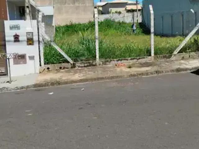 Terreno / Lote para Venda em Ibirá/SP Centro