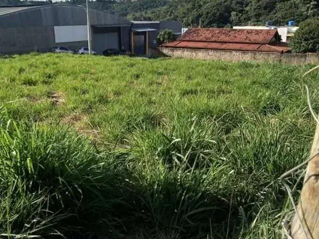 Terreno / Lote para Venda em Ibirité/MG Centro 1 Quartos