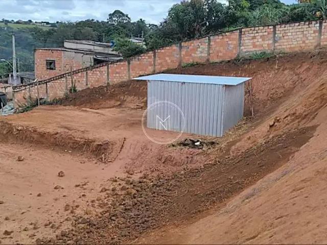 Terreno / Lote para Venda em Igarapé/MG Canarinho