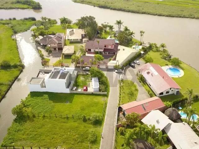 Terreno / Lote para Venda em Imbé/RS Courhasa