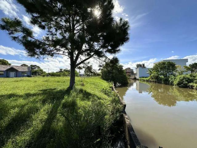 Terreno / Lote para Venda em Imbé/RS Courhasa