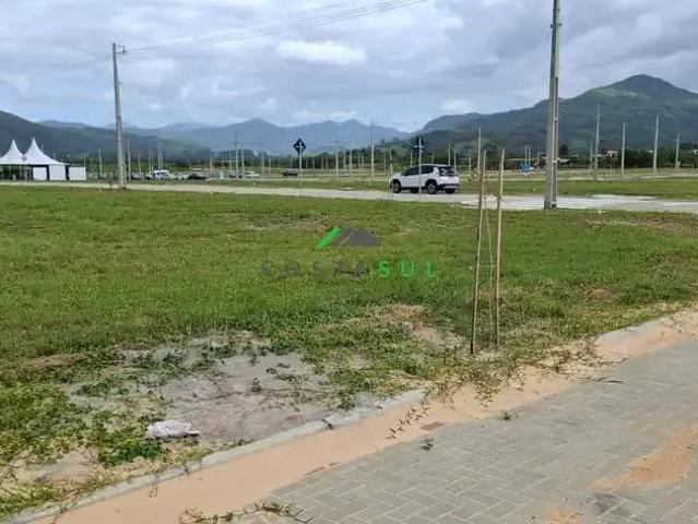 Terreno / Lote para Venda em Imbituba/SC Araçatuba