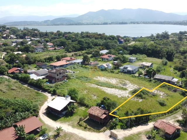 Terreno / Lote para Venda em Imbituba/SC Ibiraquera