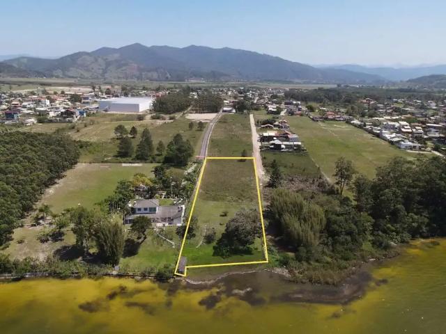 Terreno / Lote para Venda em Imbituba/SC Ibiraquera