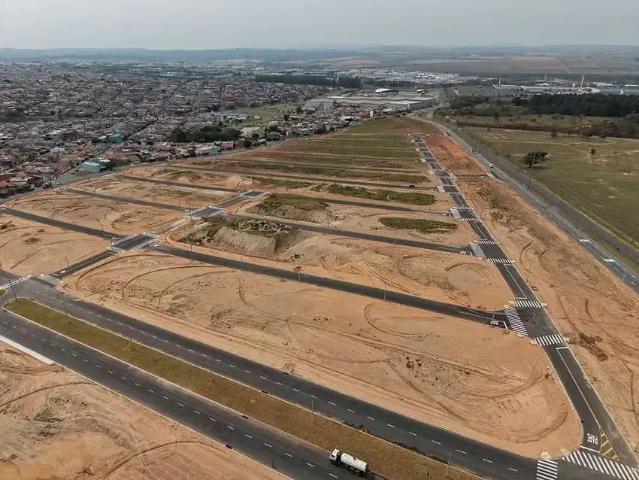 Terreno / Lote para Venda em Indaiatuba/SP Caldeira