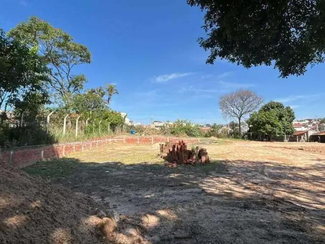 Terreno / Lote para Venda em Indaiatuba/SP Chácara Alvorada