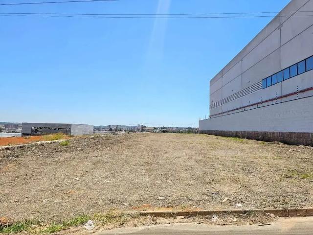 Terreno / Lote para Venda em Indaiatuba/SP Europark Comercial