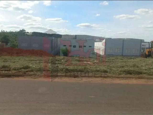 Terreno / Lote para Venda em Indaiatuba/SP Europark Comercial