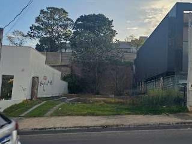 Terreno / Lote para Venda em Indaiatuba/SP Jardim Portal dos Ipês