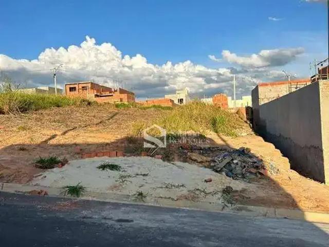 Terreno / Lote para Venda em Indaiatuba/SP Parque Barnabé