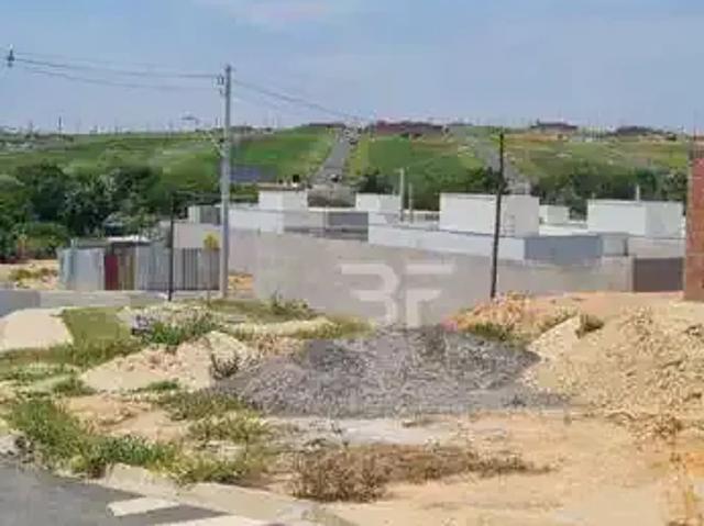 Terreno / Lote para Venda em Indaiatuba/SP Vila dos Canários