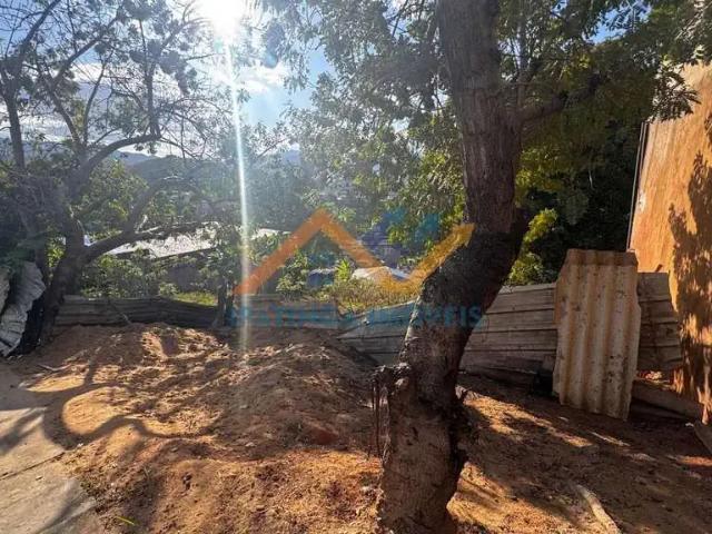 Terreno / Lote para Venda em Ipatinga/MG Esperança