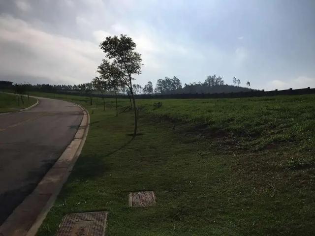 Terreno / Lote para Venda em Itatiba/SP Capela do Barreiro