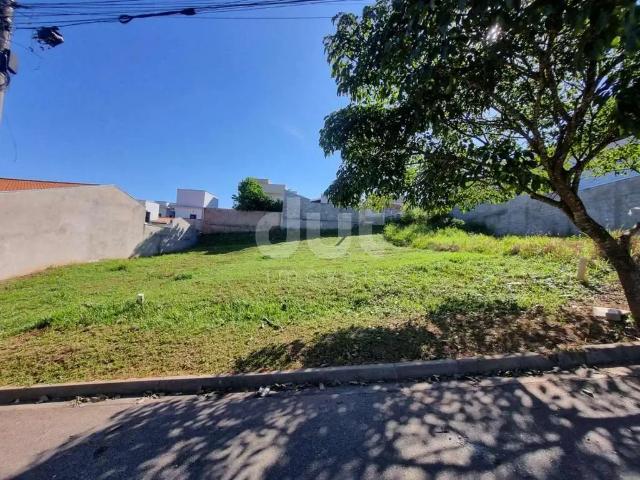 Terreno / Lote para Venda em Itatiba/SP Villaggio Fosuzzi