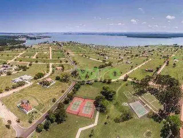 Terreno / Lote para Venda em Itaí/SP Riviera de Santa Cristina III