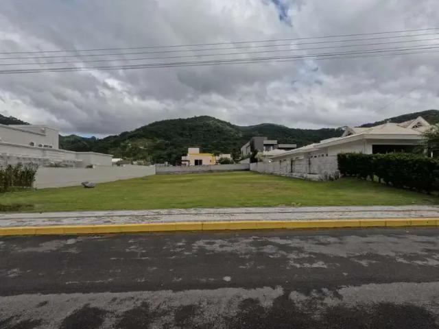 Terreno / Lote para Venda em Itapema/SC Casa Branca