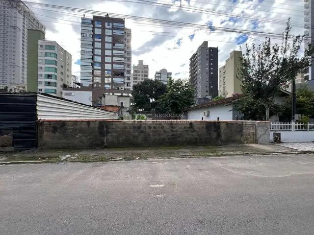 Terreno / Lote para Venda em Itapema/SC Meia Praia