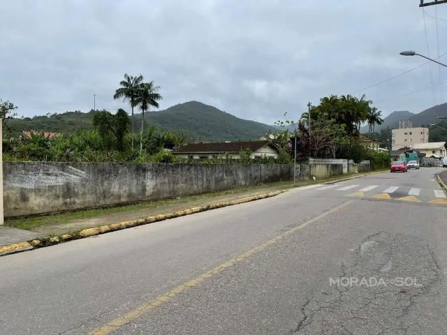 Terreno / Lote para Venda em Itapema/SC Varzea